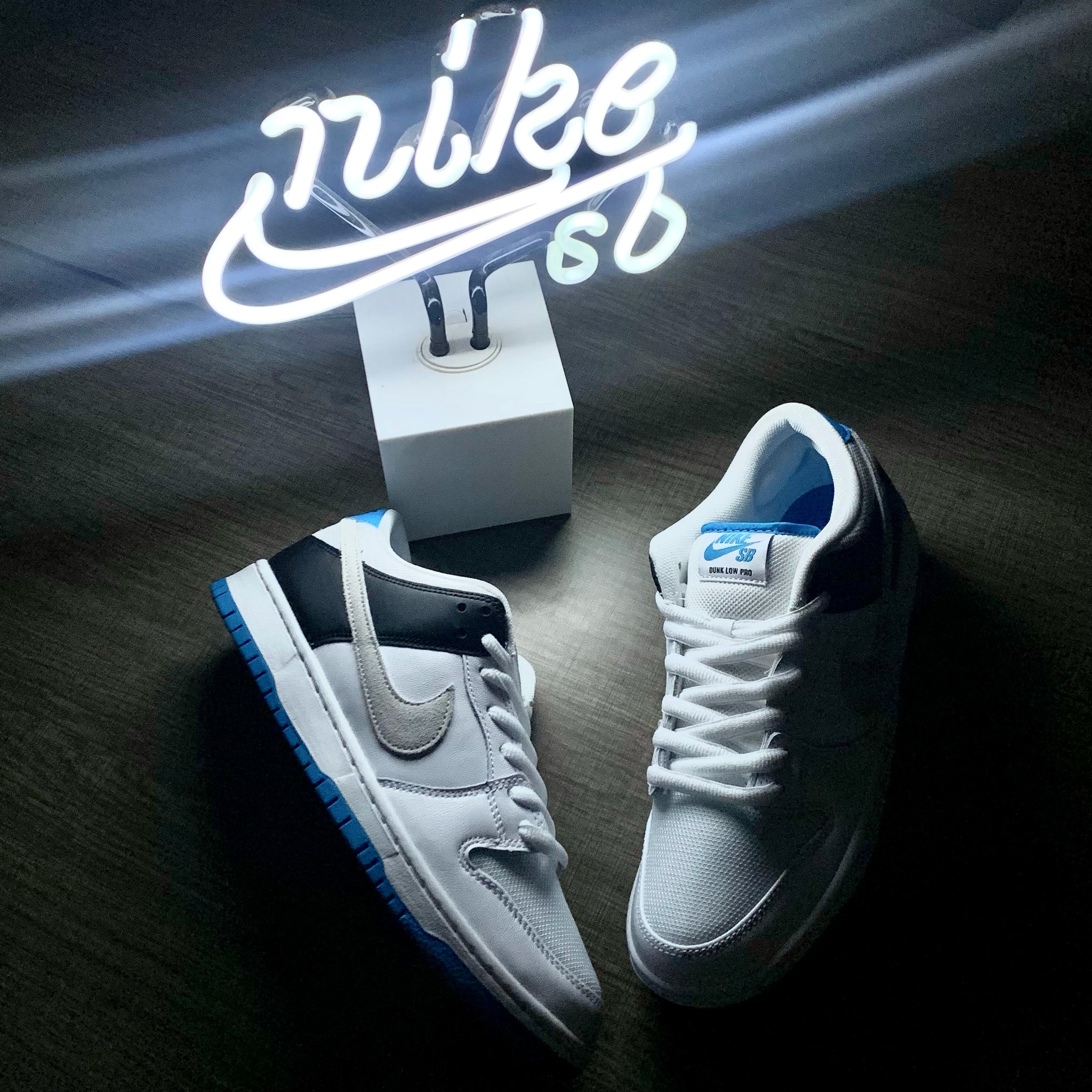 NIKE SB DUNK LOW PRO "LASER BLUE"– Bluetile Skateboards